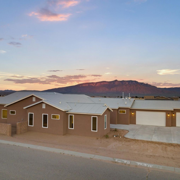 Casa De Amor - Homes For Life